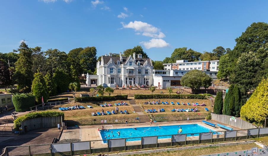 PGL Barton Hall - Torquay - English Riviera